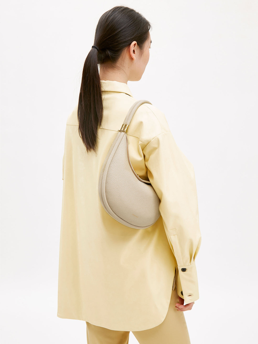 Luna Bag | Ivory Cowhide Curved Shoulder Bag | Songmont