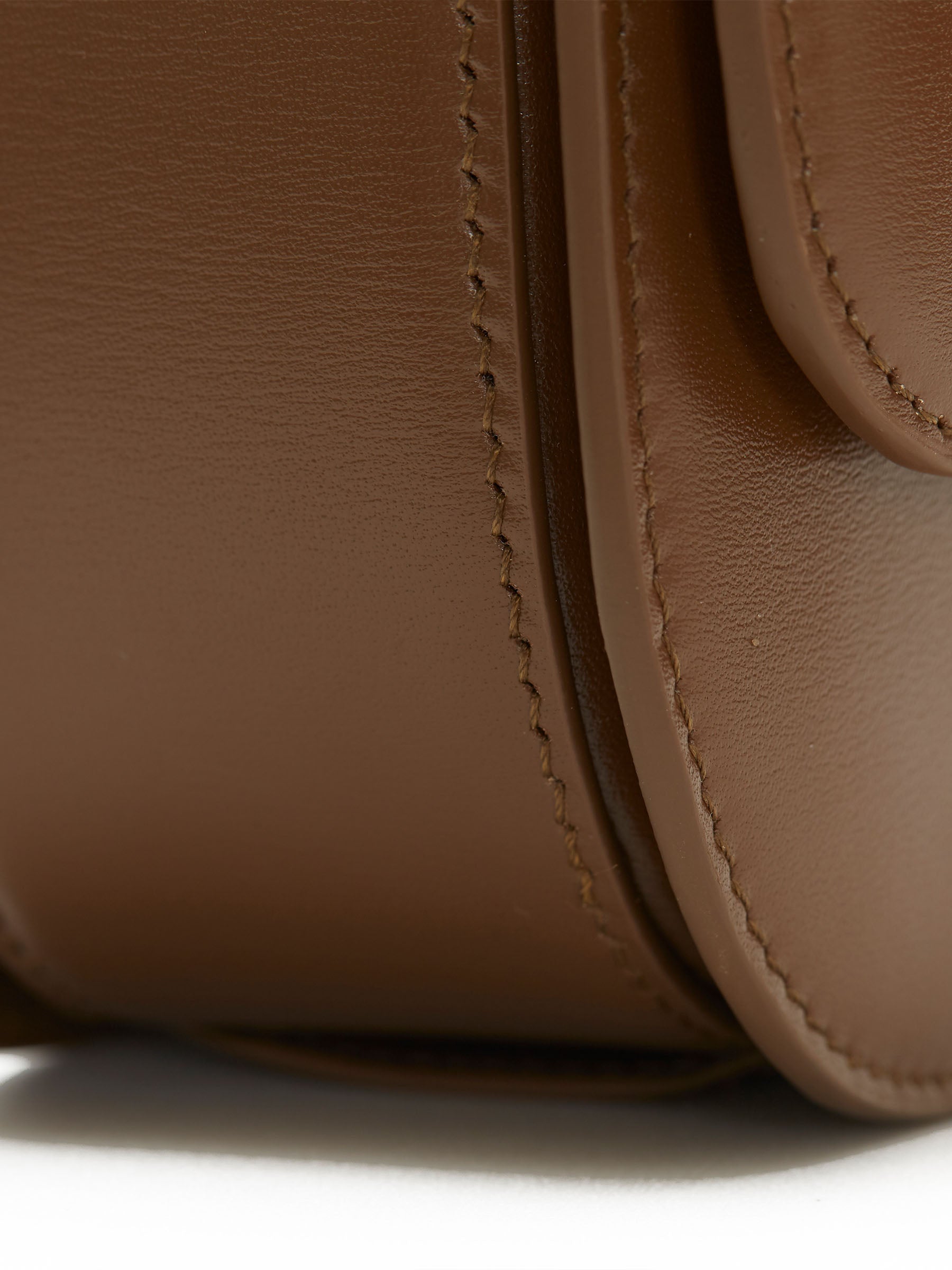 Medium Reset Tofu Bag | Leather Crossbody Bag | Songmont