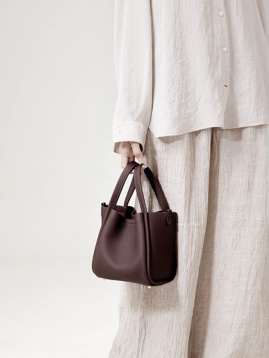 Medium Bucket Bag in Burgundy | Full-Grain Leather | Adjustable Strap ...