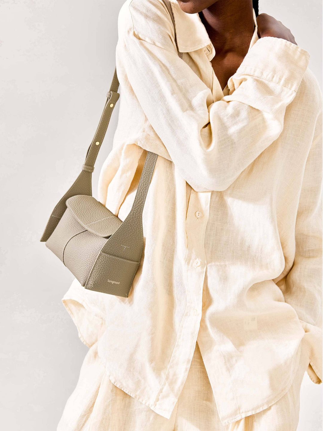 Mini Drippy Roof Bag | Pebbled Leather Crossbody – Songmont