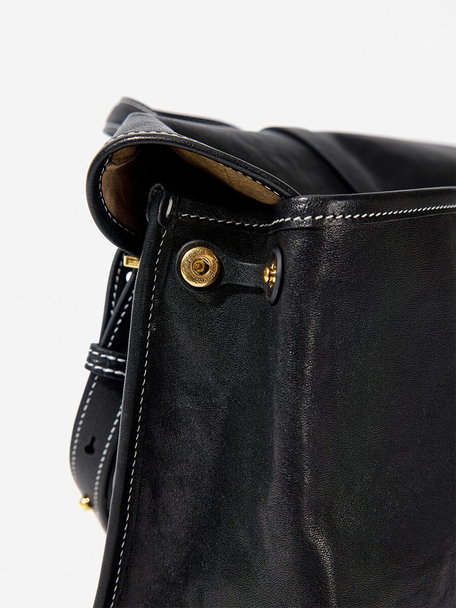 Small Shan Satchel | Elegant & Functional Travel Companion – Songmont